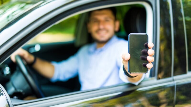 Kenya hands second-generation Smart Driving License supply to Pesa ...